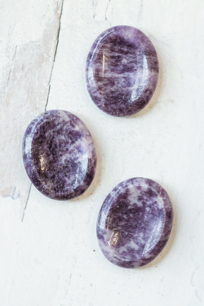 Palm + Worry Stones – Selene Stone